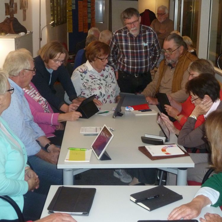 Gemeinsam ins digitale Netz